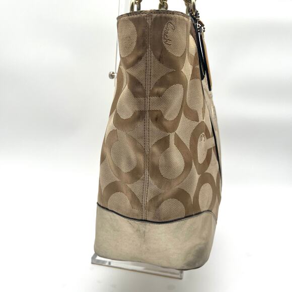 Coach | Bags | Low Start Coach Colette Signature Op Art Shoulder Tote ...